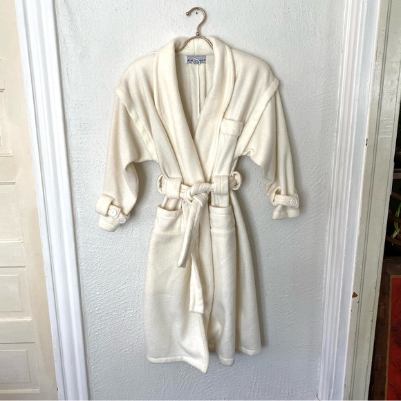 Vintage | Intimates & Sleepwear | Vintage 8s Amilano Paris Milano New ...